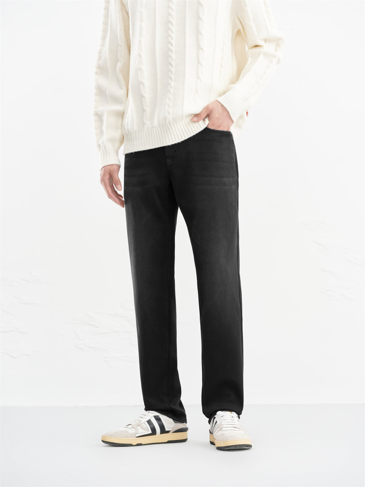 Men's Dark Grey Washed Slim-Fit Jeans | Peacebird Men Fashion – shop ...